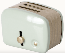 Maileg Toaster & Bread (Mint) *Low Stock* – Le Jeux Boutique
